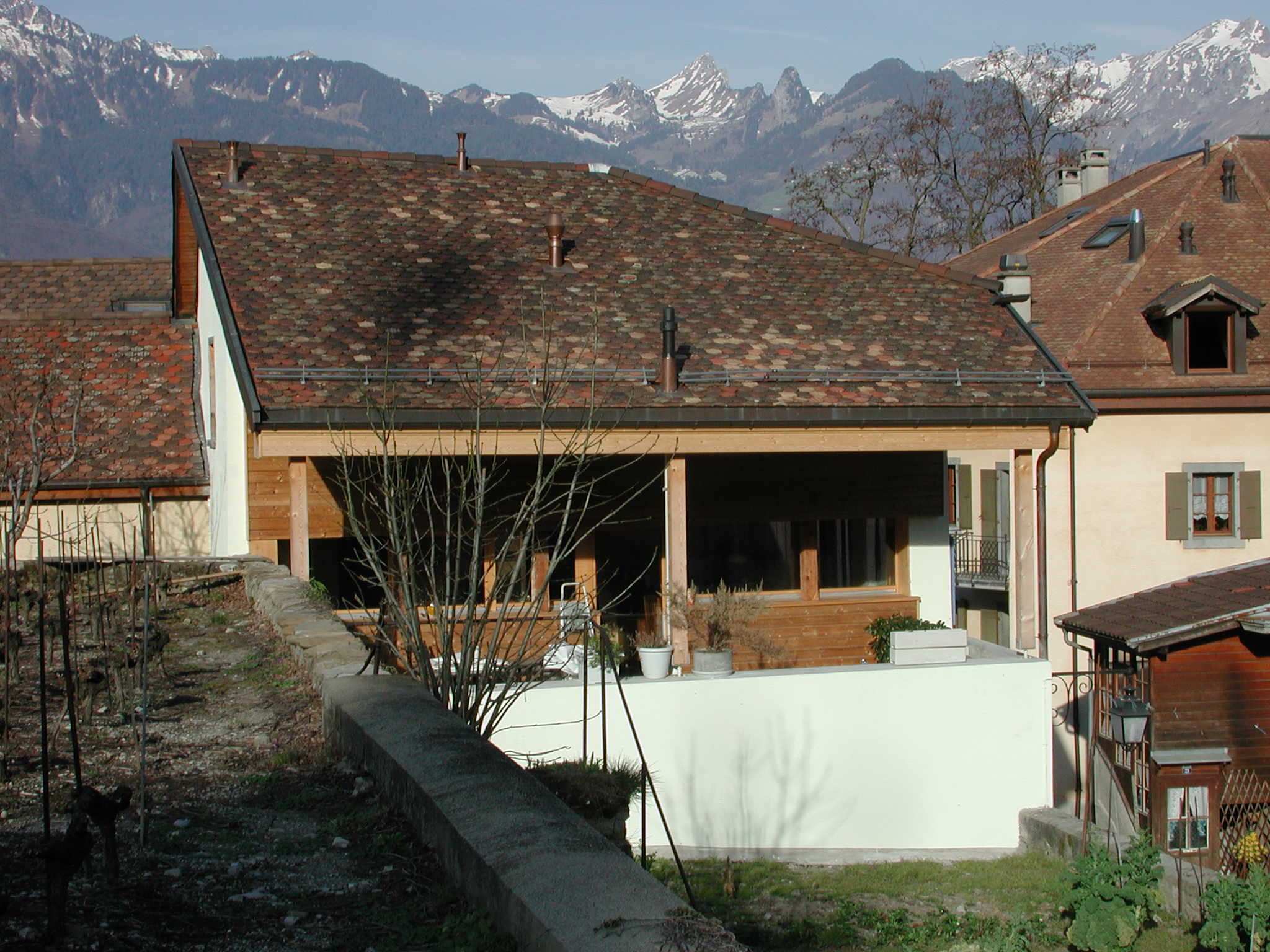 Transformation d’un bâtiment de 1718 (recensement note 4), Cloître, Aigle